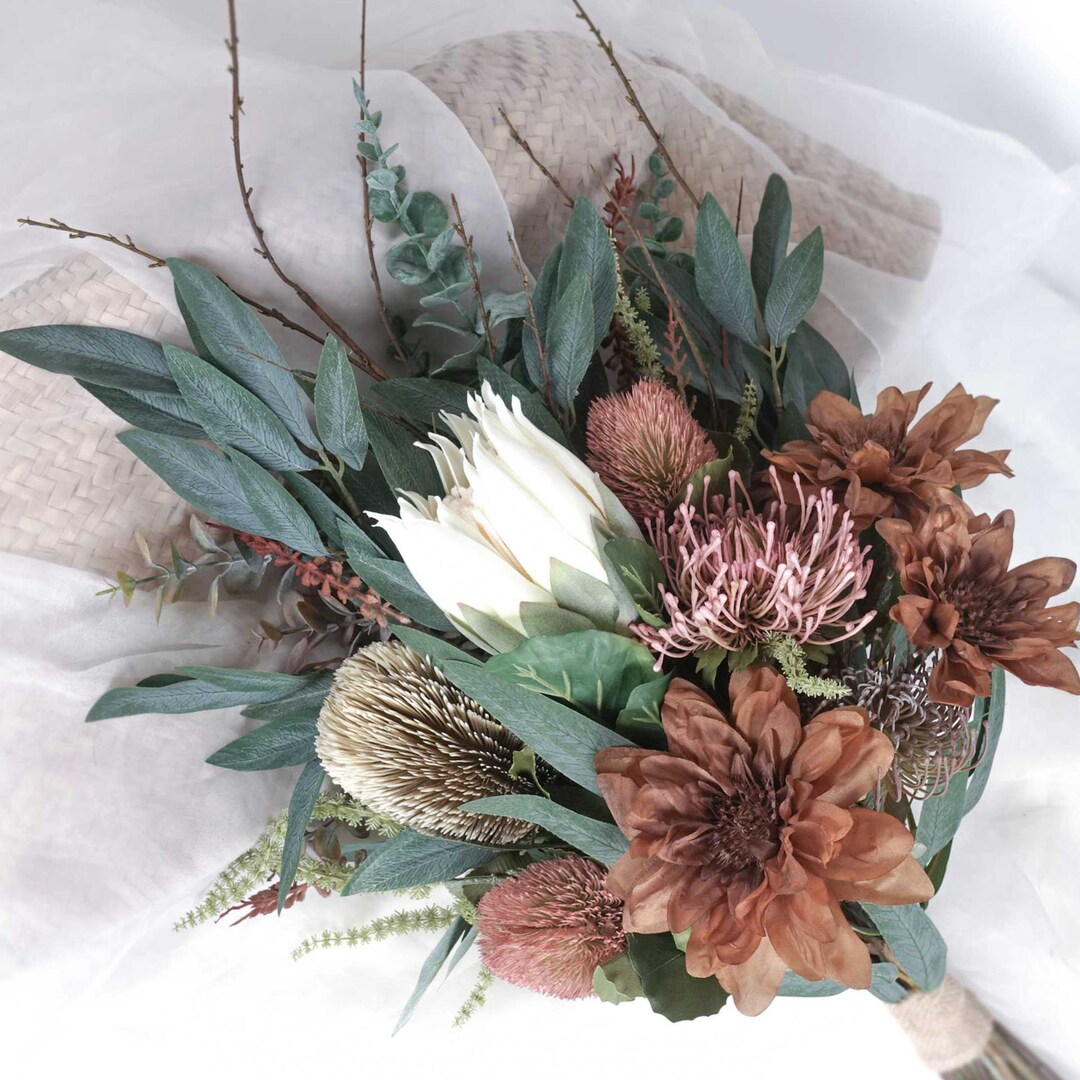 Native Protea Dahlia Bouquet 70cmh X 40cmw Hand-tied Native Flower ...