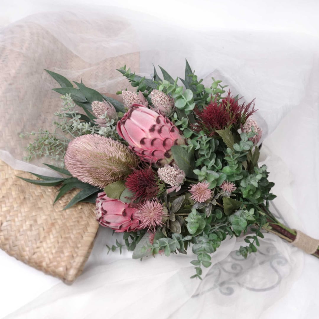 Native Protea Banksia Bouquet 70cmh X 40cmw Hand-tied Native Flower ...