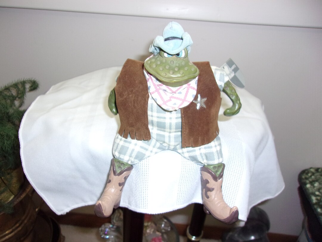 Vintage Wyatt Burp Frog Shelf Sitter - Etsy