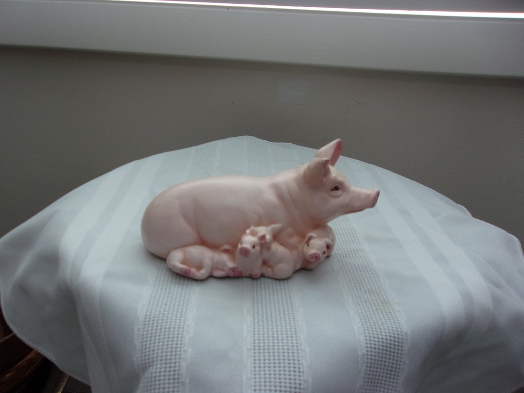 Vintage Pig and Piglets Figurine - Etsy