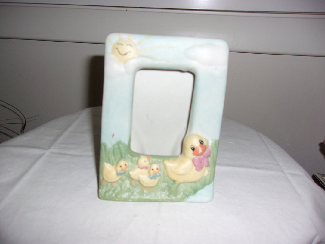 Vintage Ceramic Family of Ducks Picture Frame - Etsy