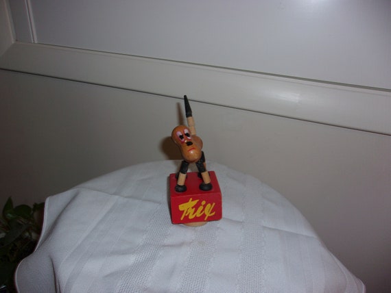 Vintage Trix Puppy Dog Push Button Puppet Toy - Etsy