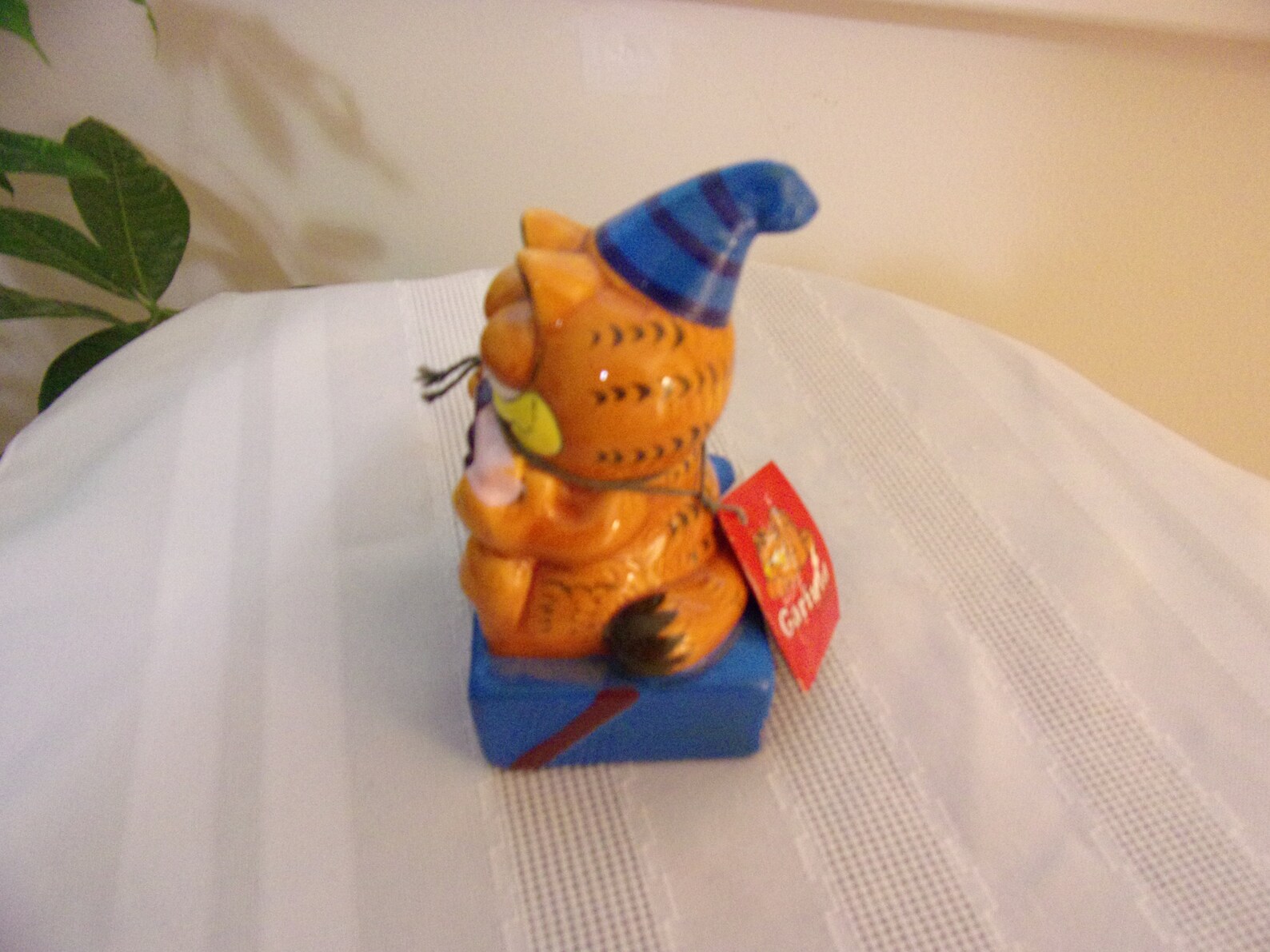 Vintage Ceramic Garfield Figurine Collectible | Etsy