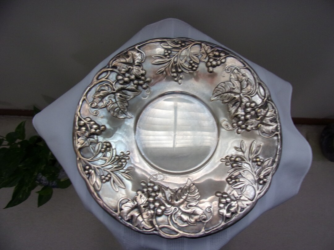 Vintage Silverplate Pilgrim Ornate Decorative Bowl - Etsy
