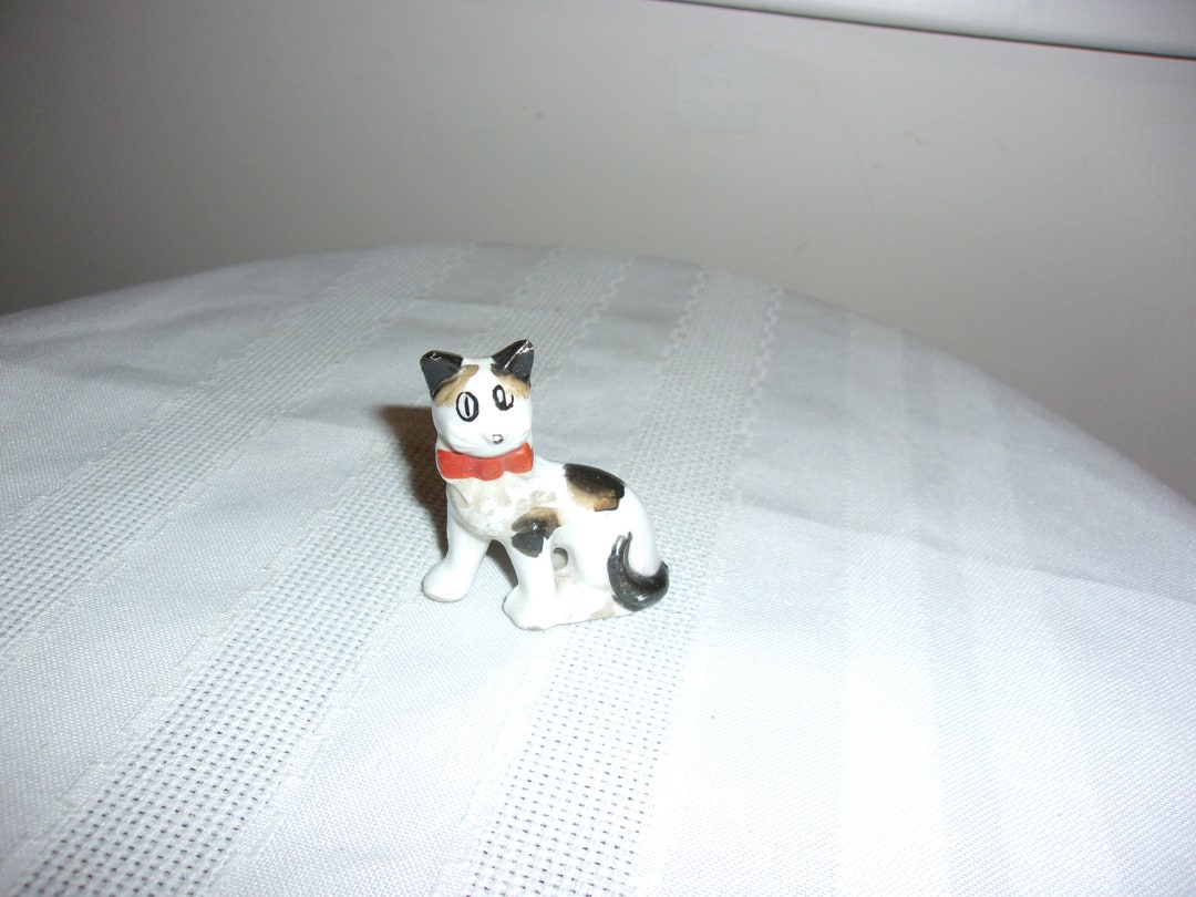 Vintage Small Ceramic Cat With A Bow Tie Figurine - Etsy