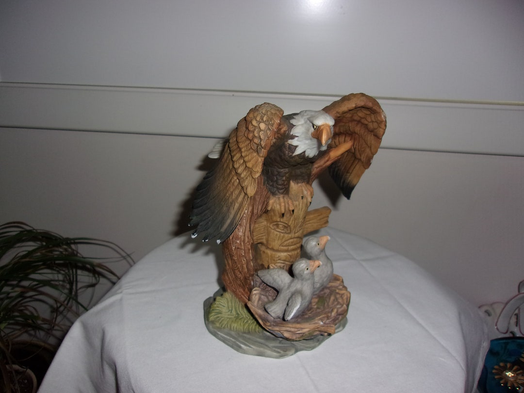 Vintage Ceramic Eagle With Pair of Eaglets Figurine - Etsy