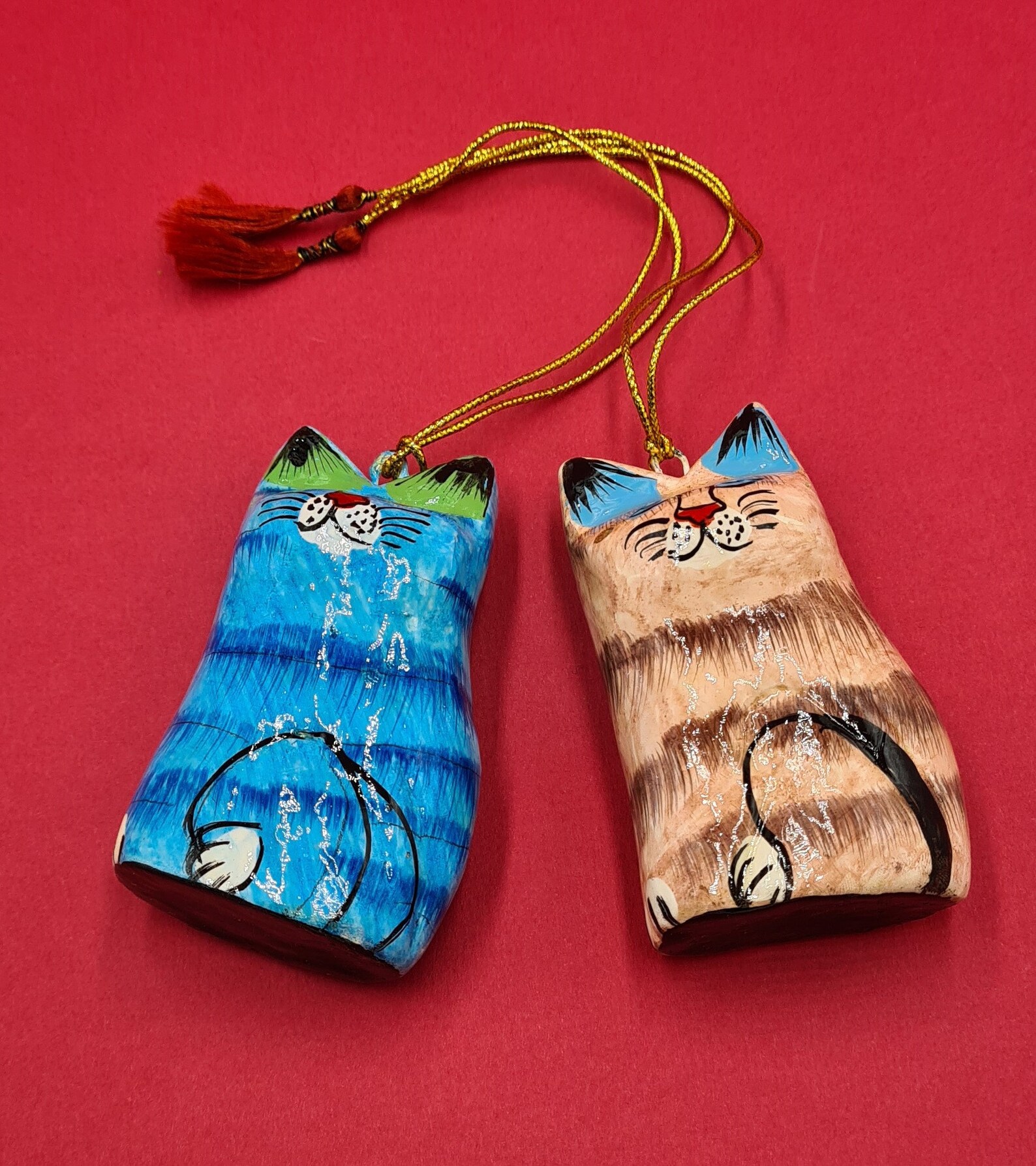 Set of 2 Paper Mache Cats. Hand-painted Decorative Cats. | Etsy