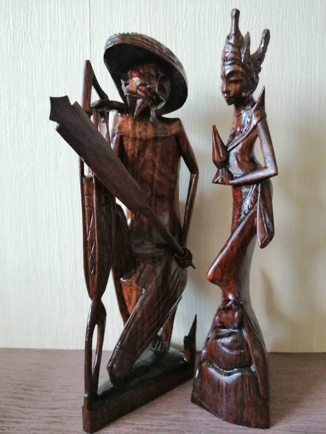 Statues en bois sculptées à la main vintage Figures - Etsy France