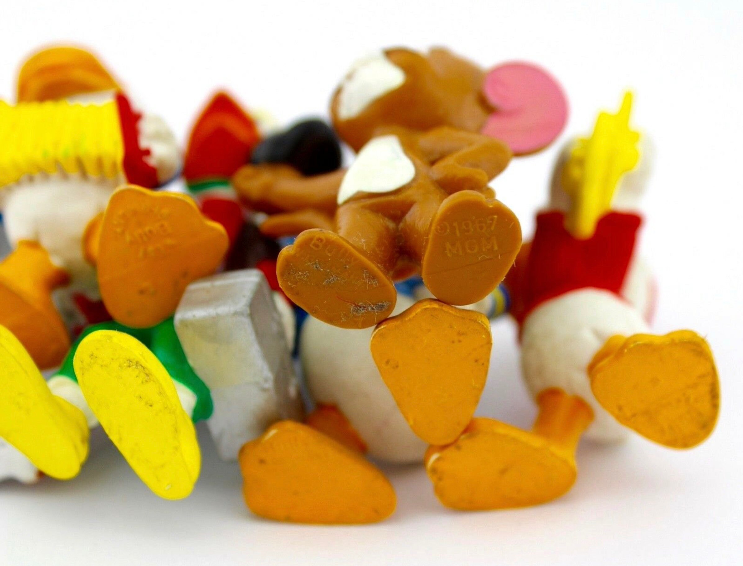 Walt Disney Bully 1984 & MGM 1967 Tom and Jerry Donald Duck - Etsy