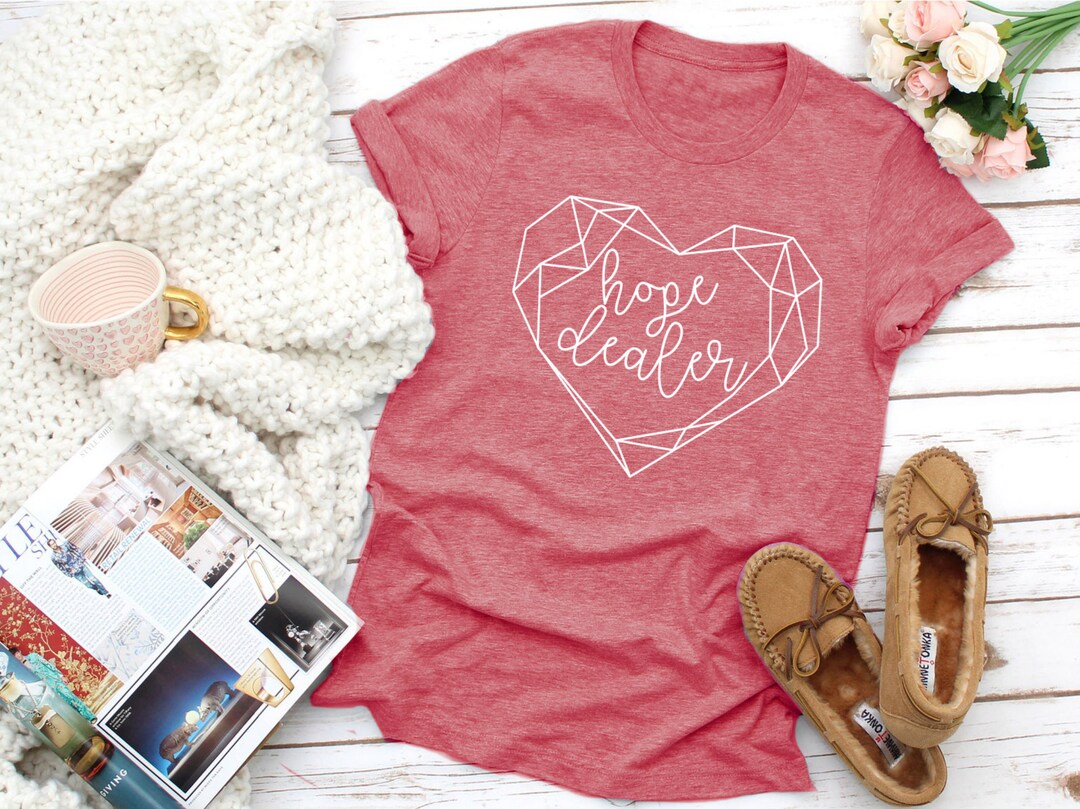 Hope Dealer Heart Tee / Camiseta de salud intestinal / Camiseta Girl ...