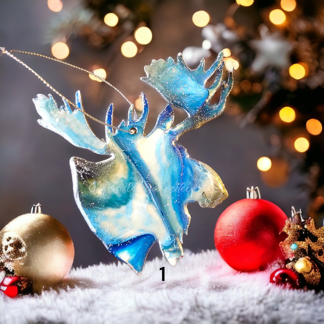 Wildlife Woodlands Moose Head Resin and Wood Handmade Ornaments - Etsy UK