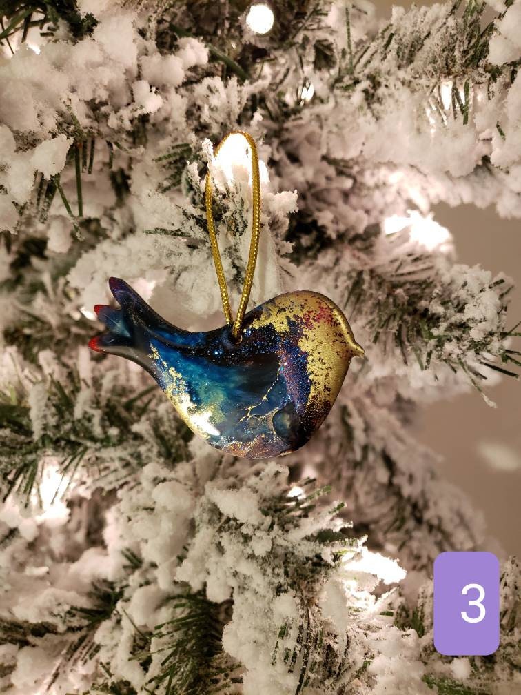 Colorful Little Sitting Bird Resin on Wood Christmas Ornaments - Etsy