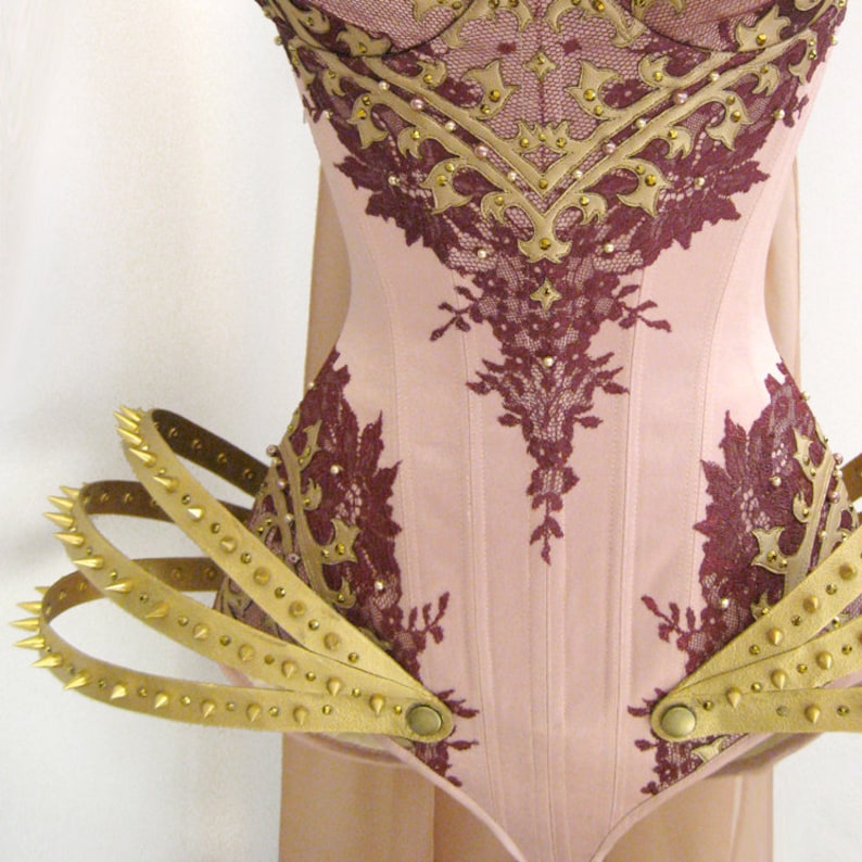 Tutorial Bundle: Fancy Corset Embellishments by Royal Black | English ...