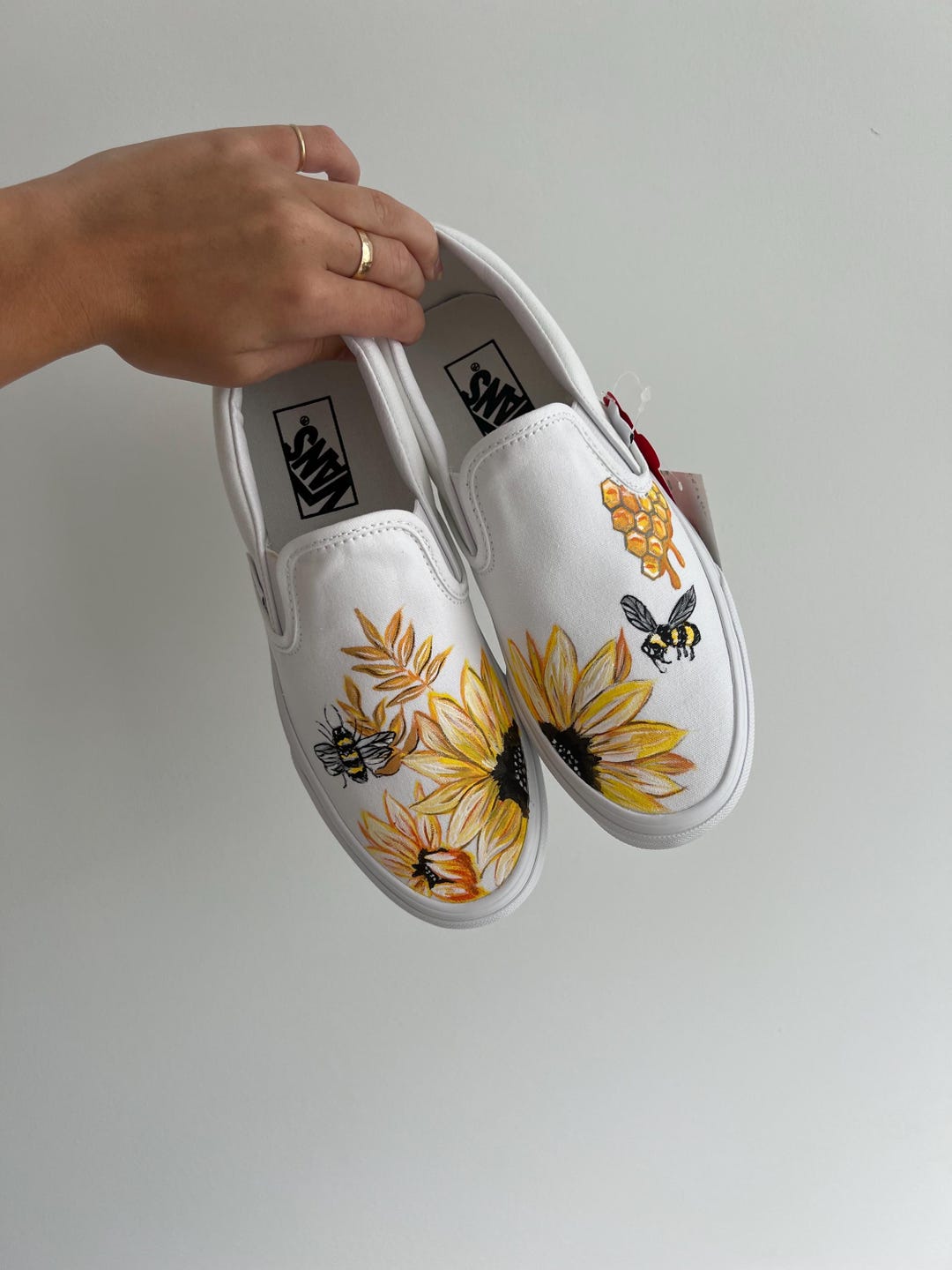 Flowers and Bees Custom Vans - Etsy