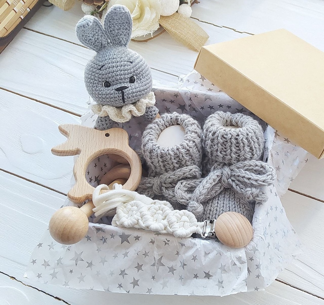 Bunny Baby Gift Set, Neutral Pregnancy Gift Box for Mom to Be, Welcome ...