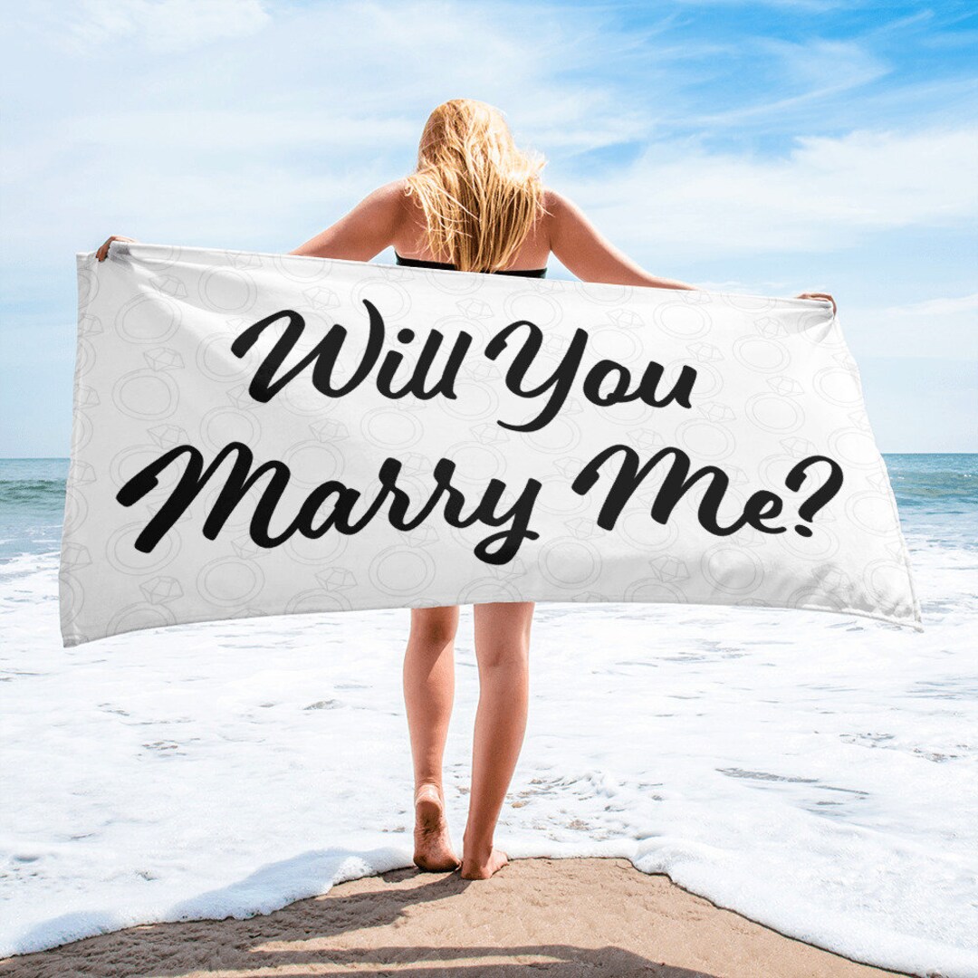Will You Marry Me Beach Towel: Engagement Proposal Idea - Etsy