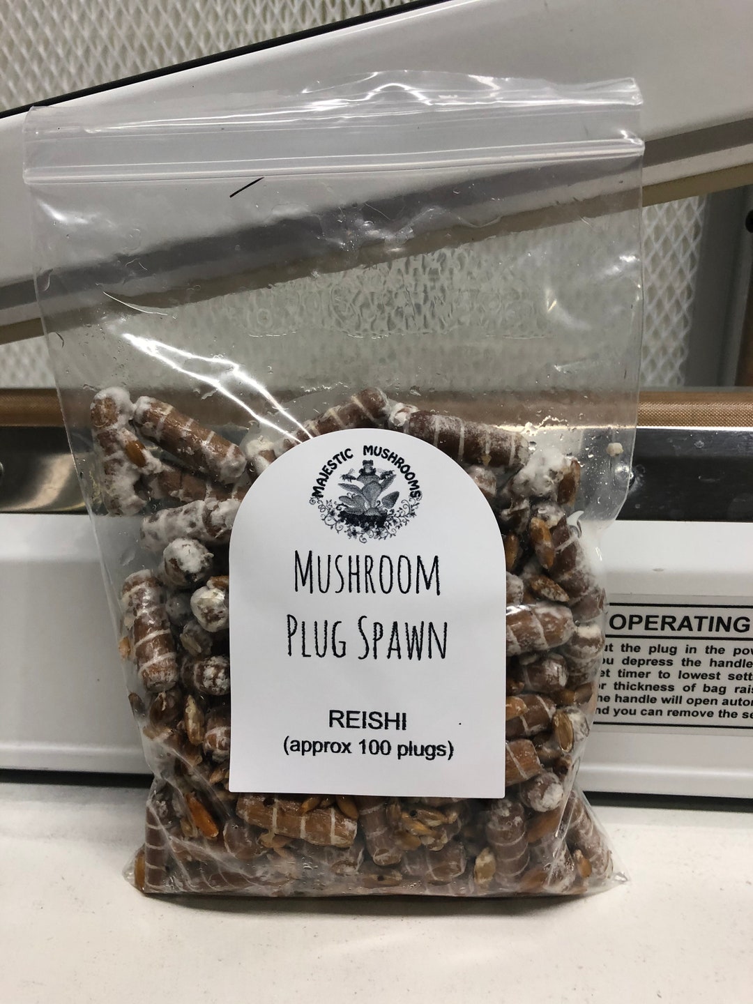 Reishi Mushroom Plug Spawn 100x - FREE USA Shipping - Etsy