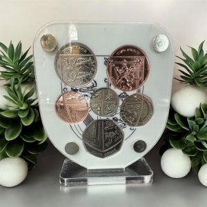 Royal Shield Coin Display Stand Multiple Colours Available - Etsy