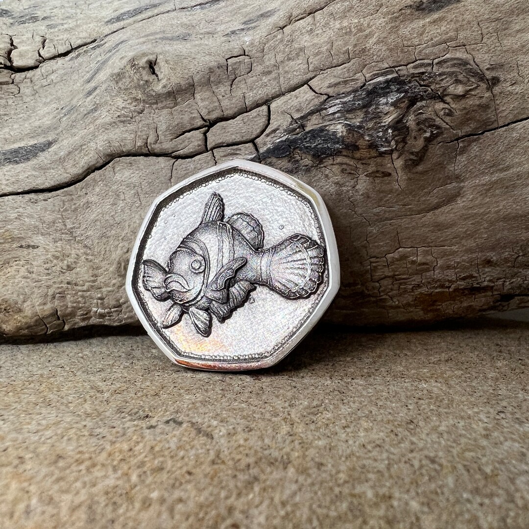 Clownfish 50p Coin ,tropical Fish One off Piece - Etsy