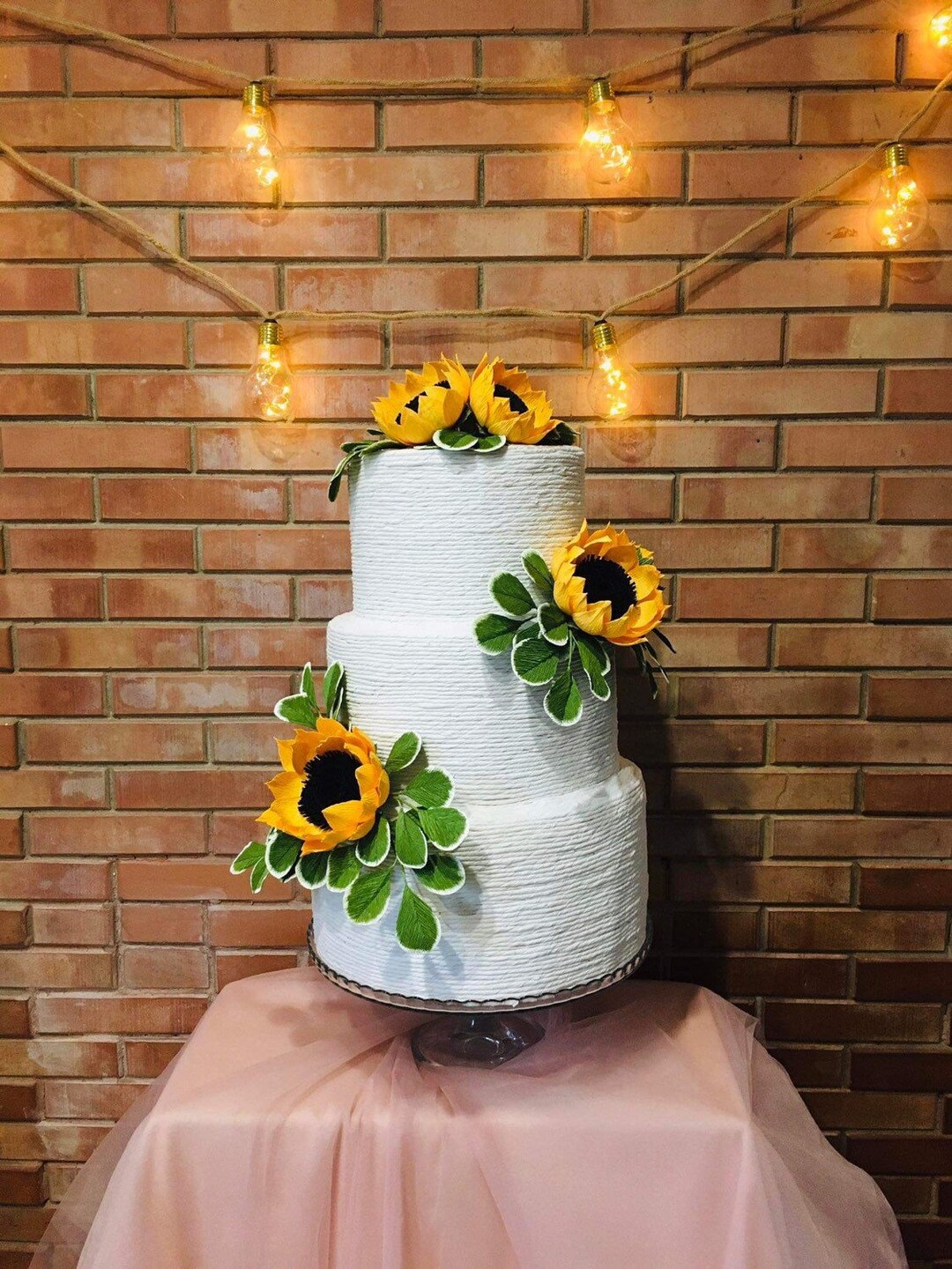 Big Sunflower Wedding Pinata - Etsy