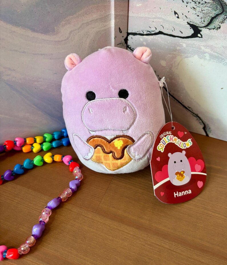 Kandi Hippo Squish Mallow 5 in / Valentine's Day Clip-on Squish With ...
