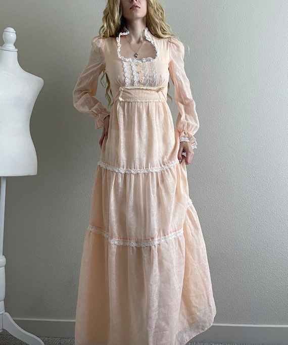 70s cottage core peach maxi dress, size S #10043 - Gem