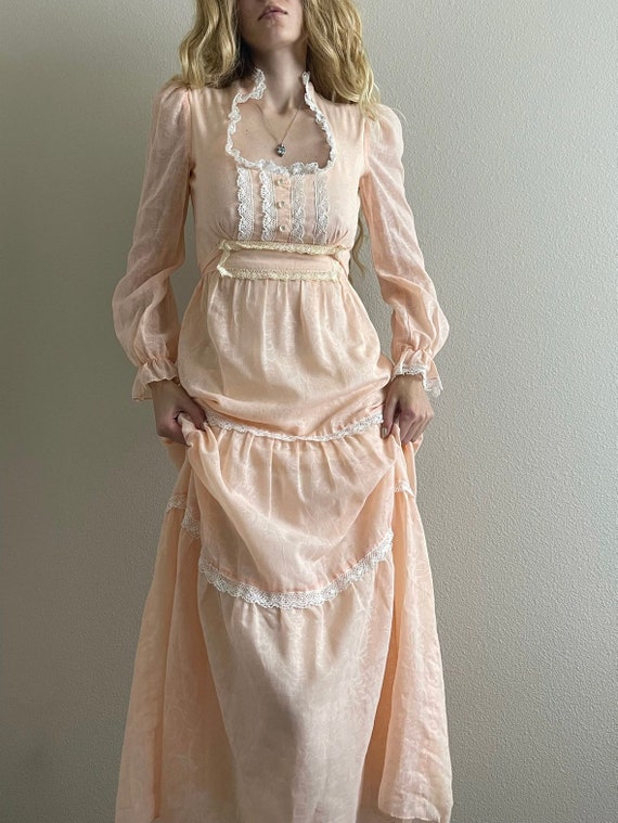 70s cottage core peach maxi dress, size S #10043 - Gem