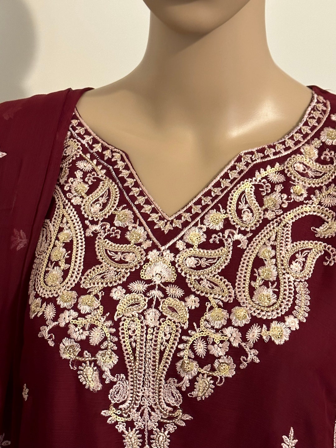 Maroon Chiffon Kurti Dopatta: Pakistani Designer Embroidery, Size38” 40 ...