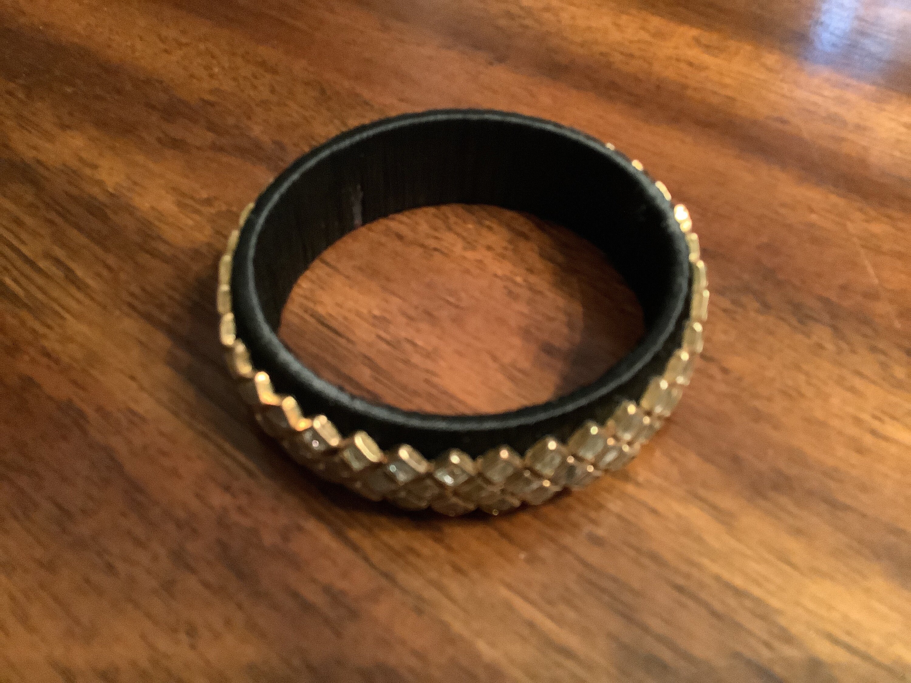 Black Silk Thread Bangle W/ Kundan Diamonds. - Etsy UK
