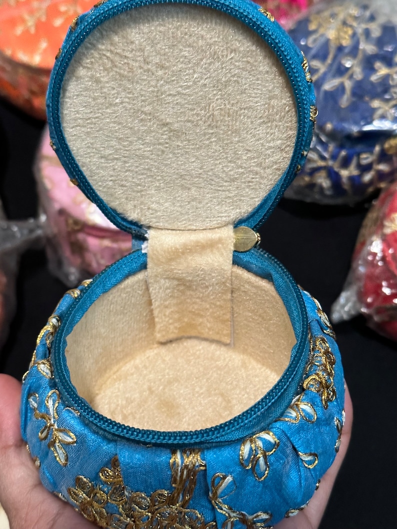 Bangle Jewelry Boxes | Indian Wedding Return Gifts, Thamboolam Favors ...