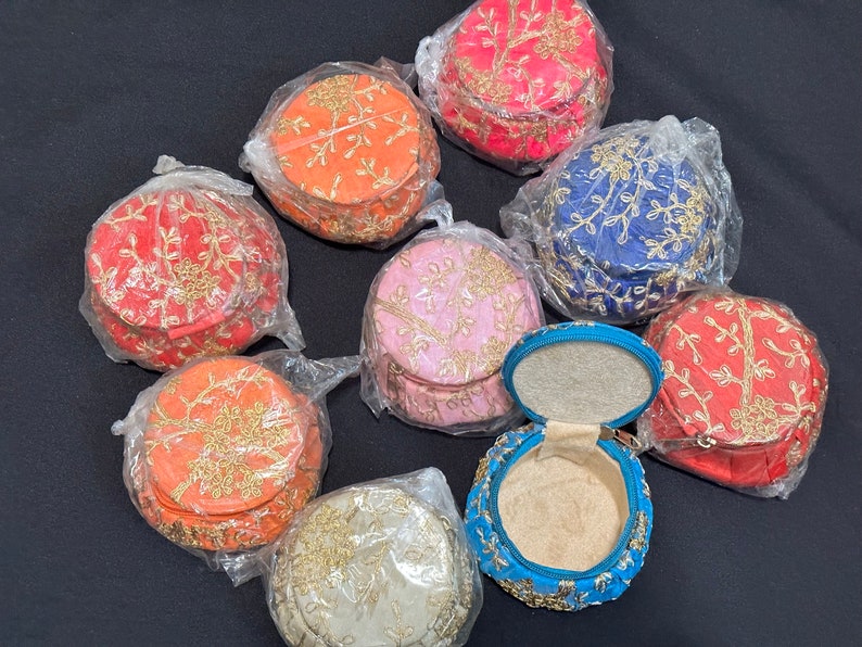 Bangle Jewelry Boxes | Indian Wedding Return Gifts, Thamboolam Favors ...