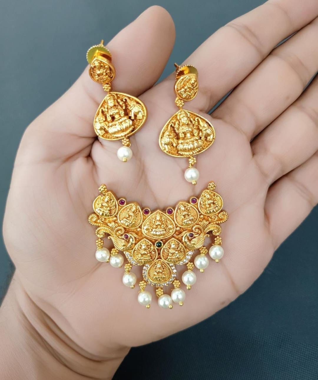 Ethnic Women Nakshi Finish Pendant and Earrings / Festive/ Casual ...