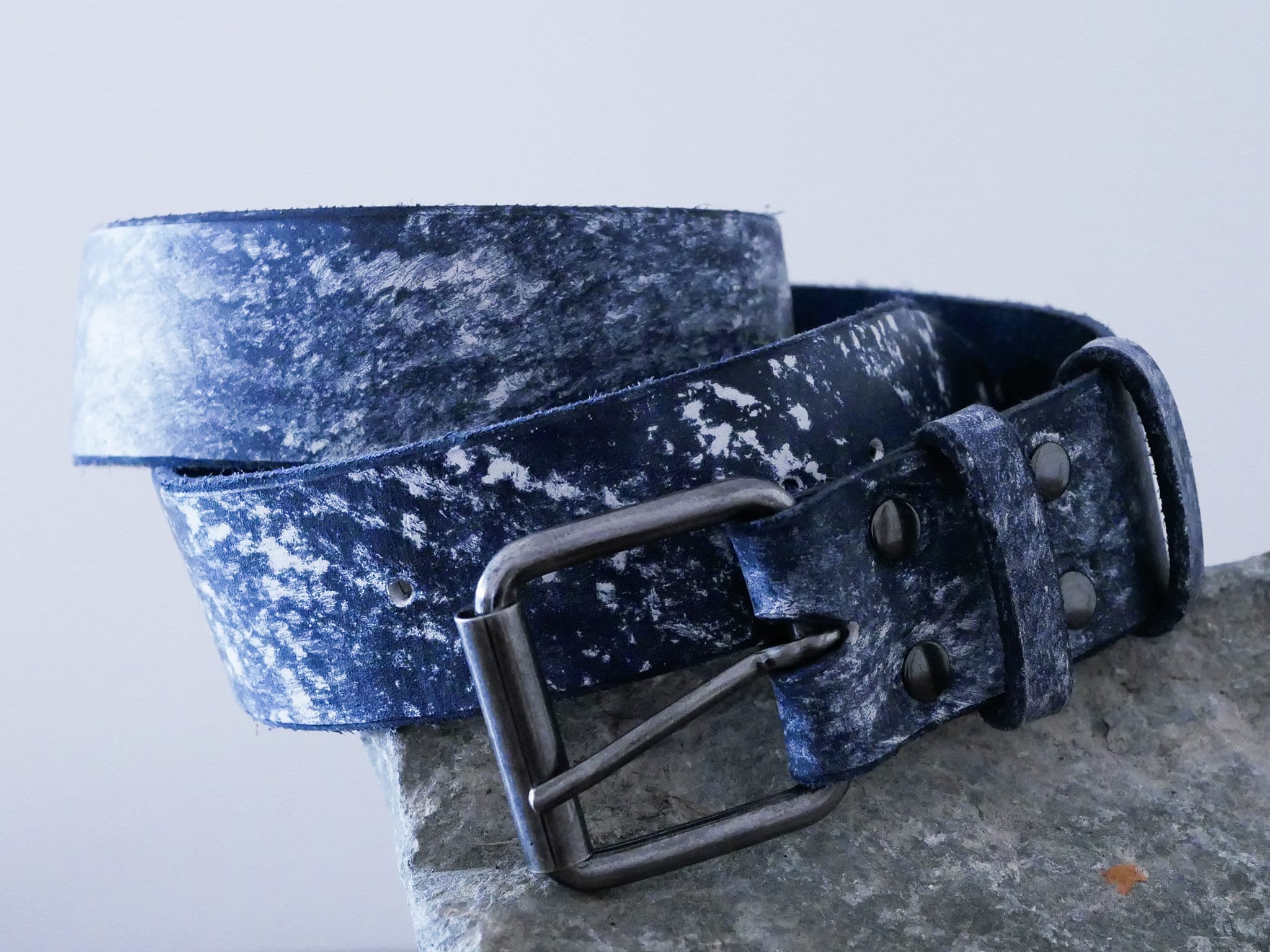 Men's Belt in Vintage Gray Effect Leather Distressed | Etsy