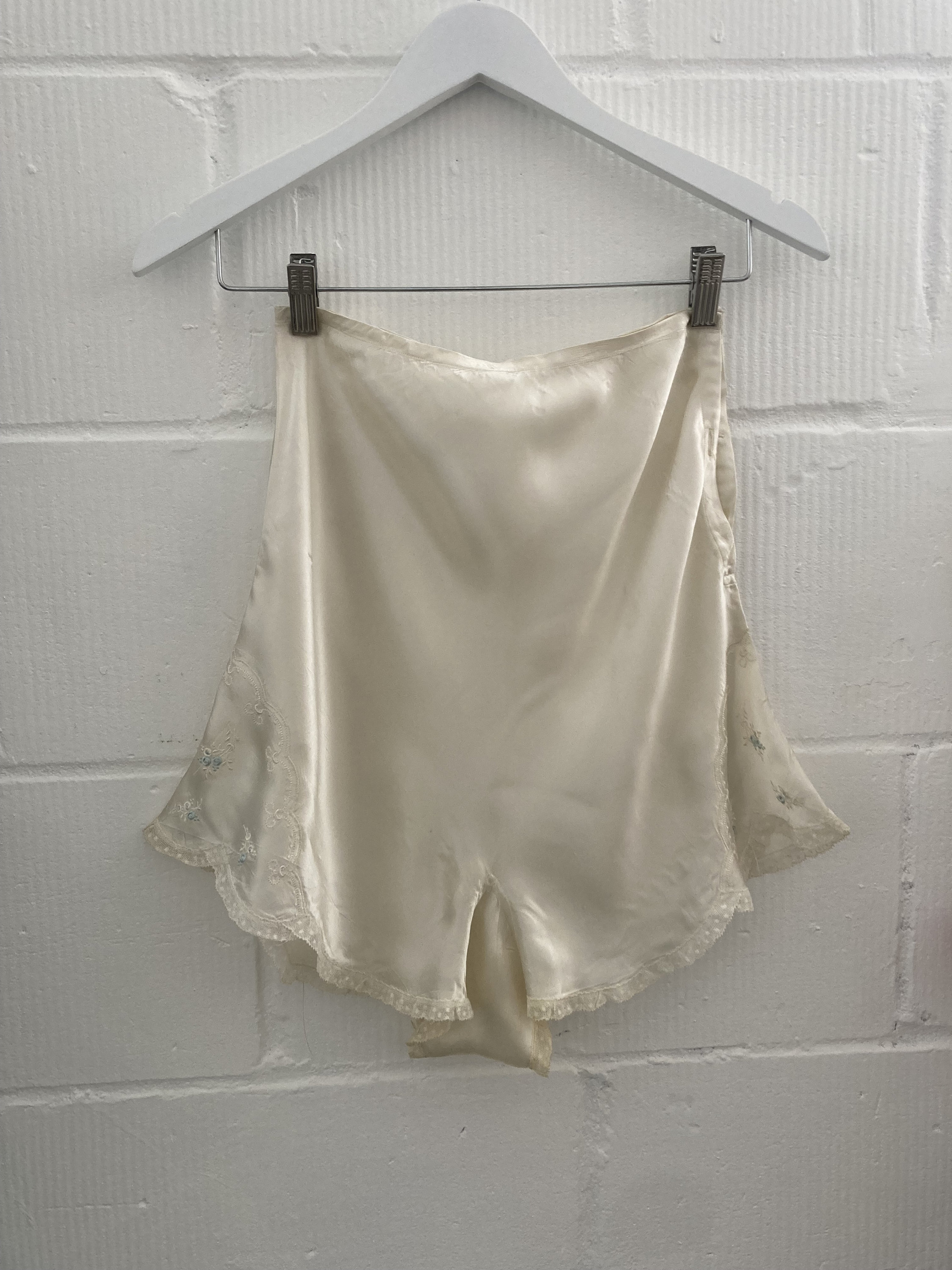 1930s 1940s Milky Satin Tap Pants With Blue Flower Embroidery & Lace ...