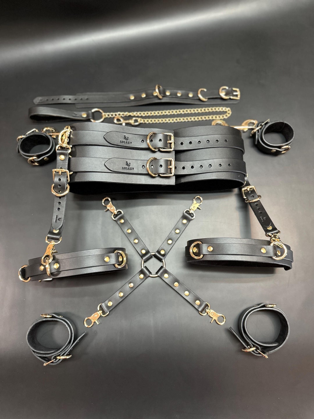 Luxury Italian Leather Bondage Kit – MONA Restraint Set With Collar ...