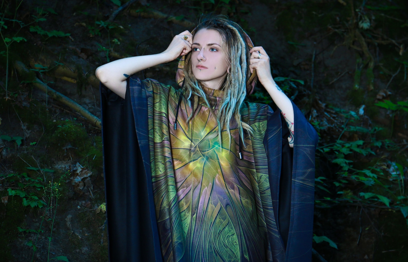 Gaia Hooded Poncho, Nature, Fractal, Mandala, Psychedelic, Festival ...