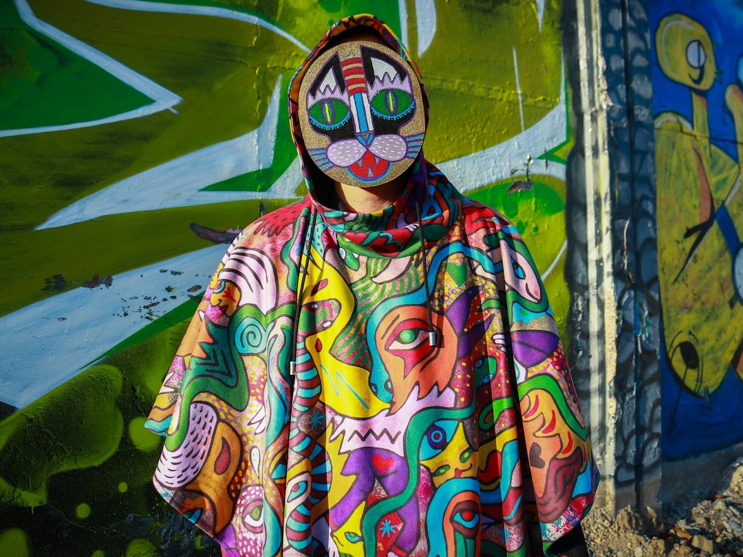 Snakes and Ravens Hooded Poncho, Conceptual, Psychedelic, Trippy ...