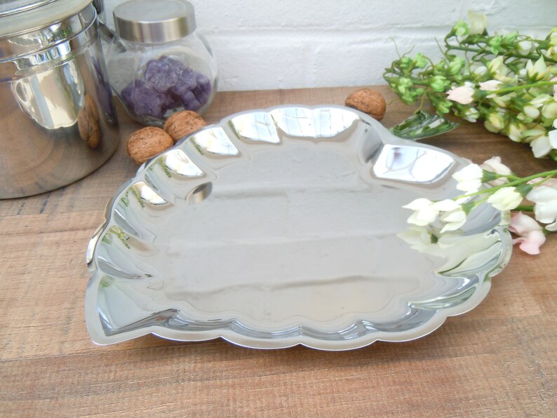 Vintage 70s 80s Stainless Steel Tray Leaf Decor Empty Pocket Serving ...