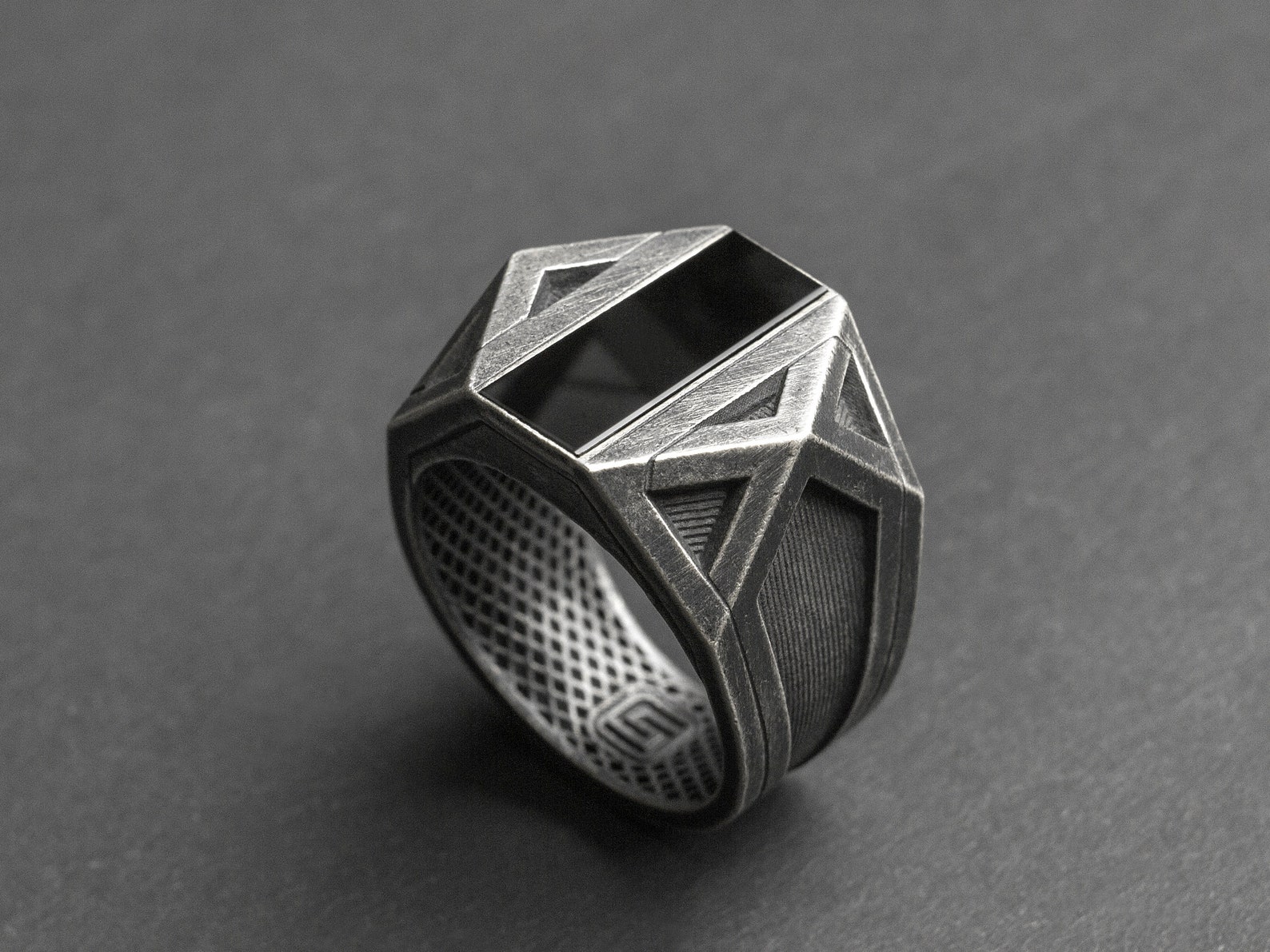 PERSONALIZED SIGNET Ring-CYBERPUNK-Mens Onyx Ring-Mens | Etsy