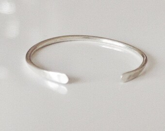 Knuckle Cuff Ring - Etsy