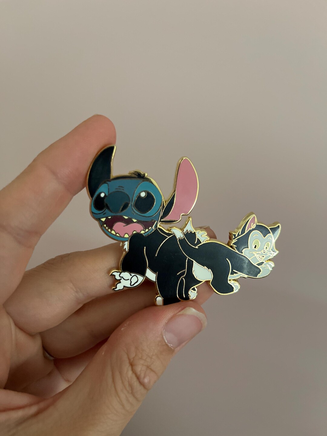 Figaro and Stitch Enamel Pin cute Enamel Pins Stitch Enamel Pin Cute ...