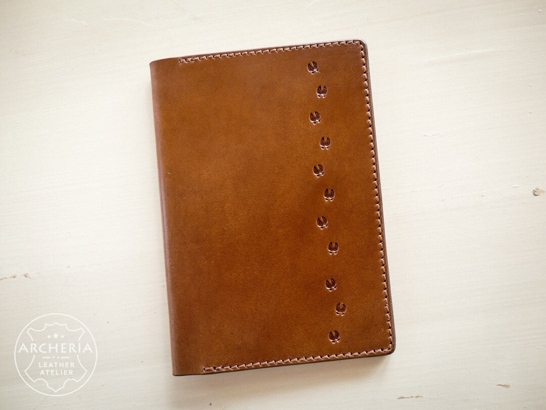 Leather Hunting License Folder Track & Initials - Etsy