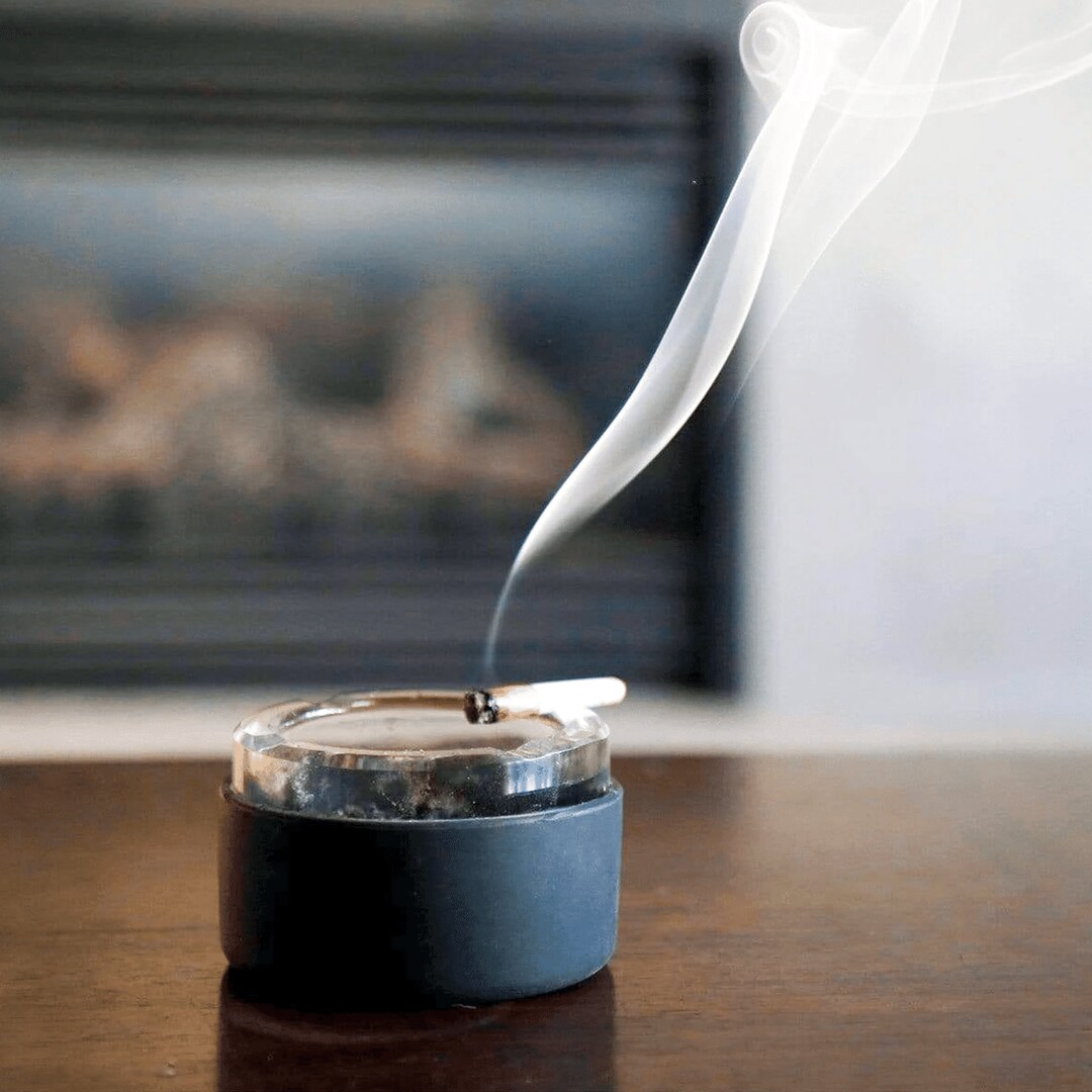 Modern Ash Tray 6 Colors| Ashtray With Lid | Silicone Lidded Ashtray ...