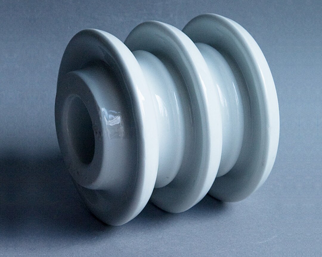 Big High Voltage Porcelain Insulator MCM Dutch Ceramics Industrial ...