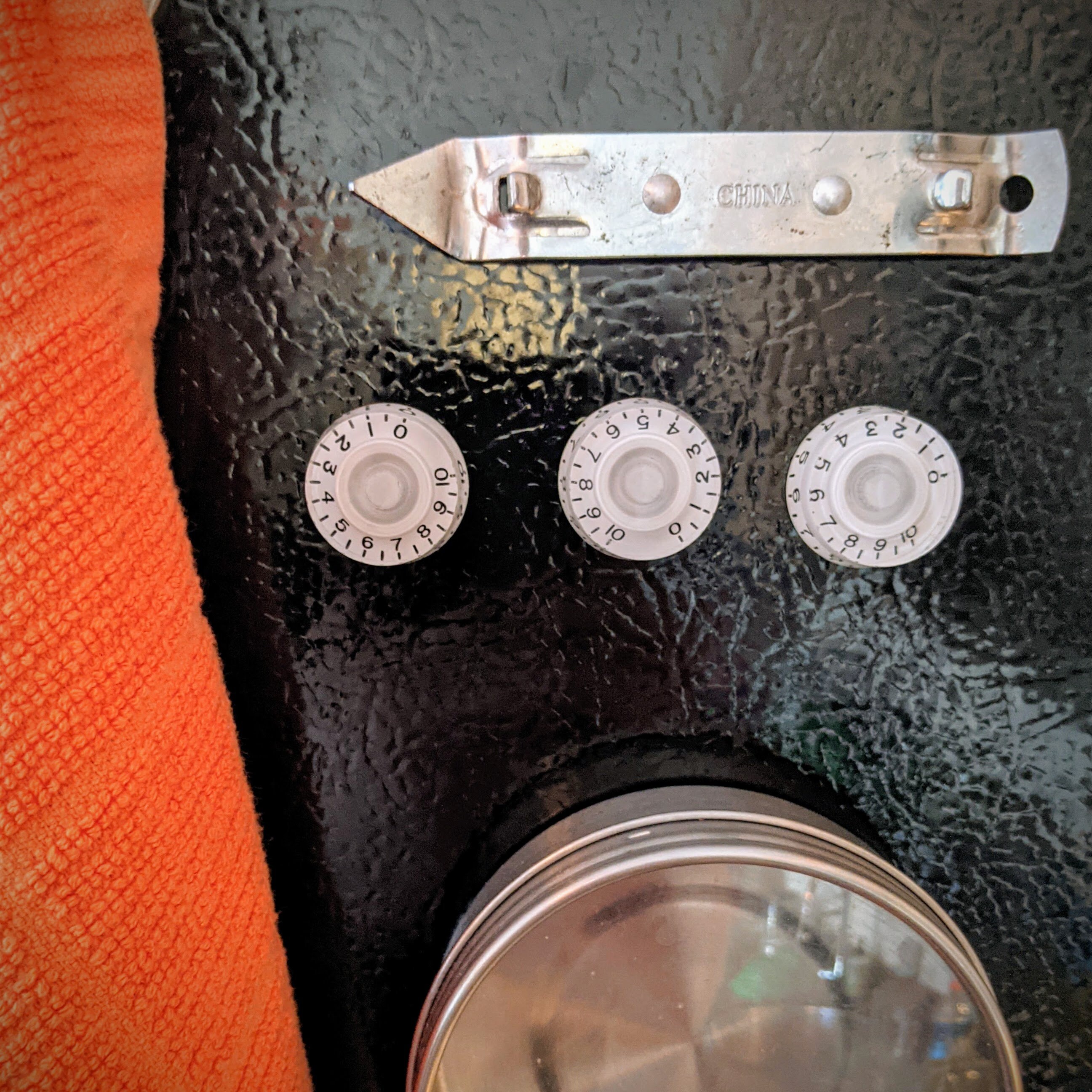 Real Fake Knobs G-type White 3 Magnet Set - Etsy