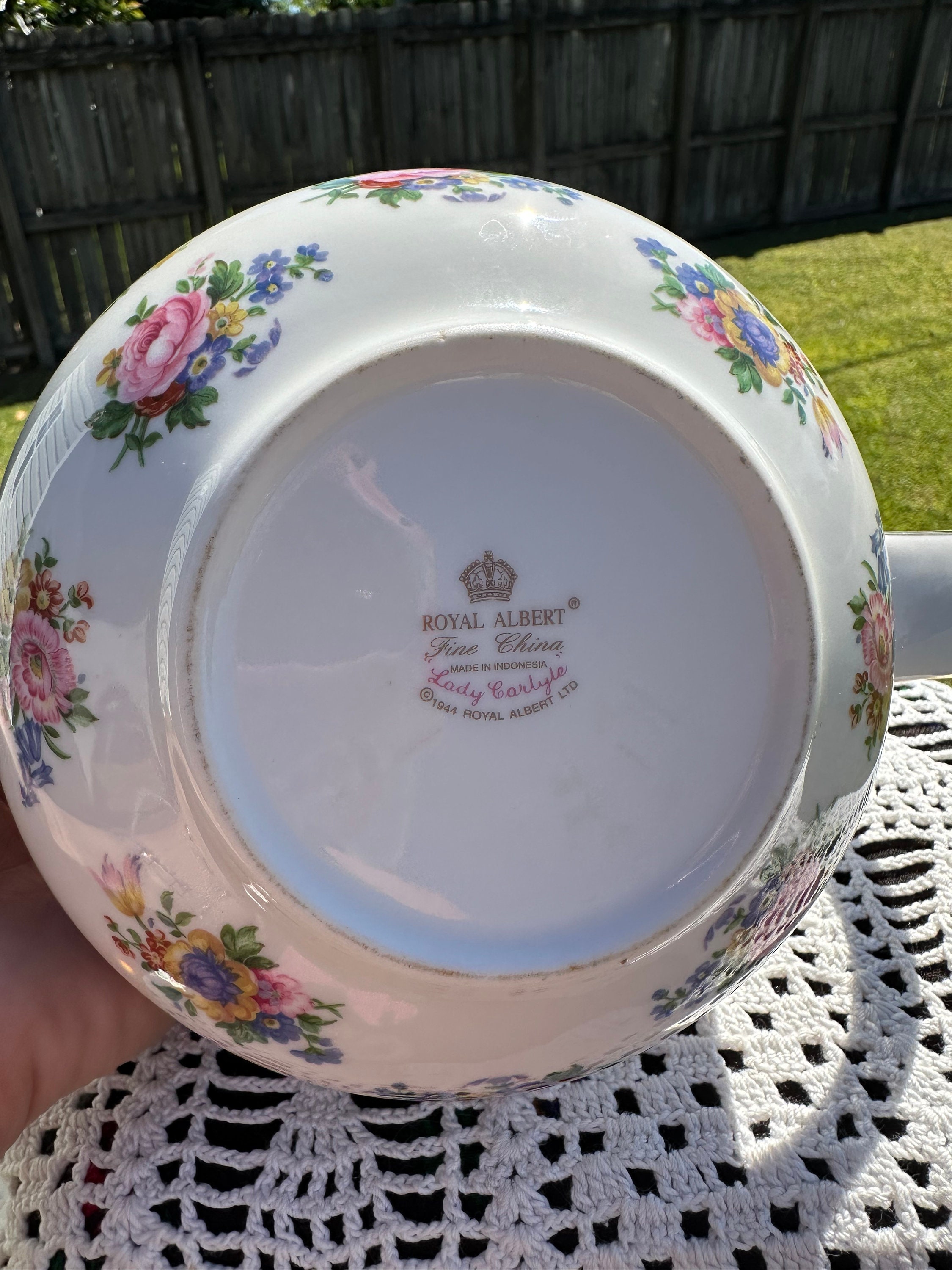 Beautiful Royal Albert Lady Carlyle Tea Pot - Etsy