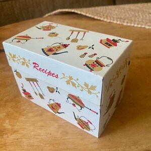 Tin Recipe Box Hinged Lid and New Old Stock Recipe Cards in Box Vintage ...