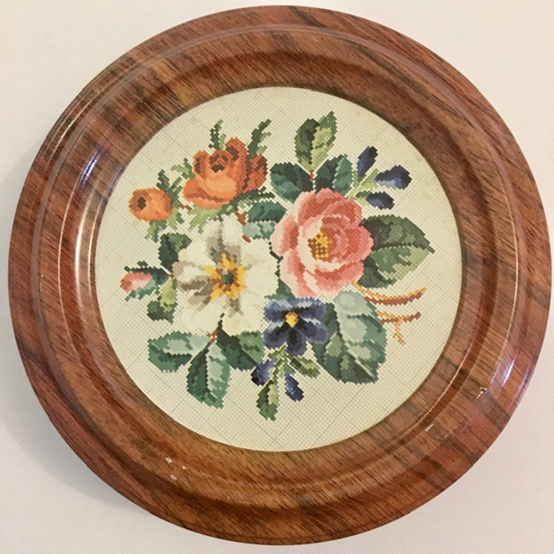 Tin Guildcraft New York Vintage 40s 50s Faux Wood Needlepoint Storage ...