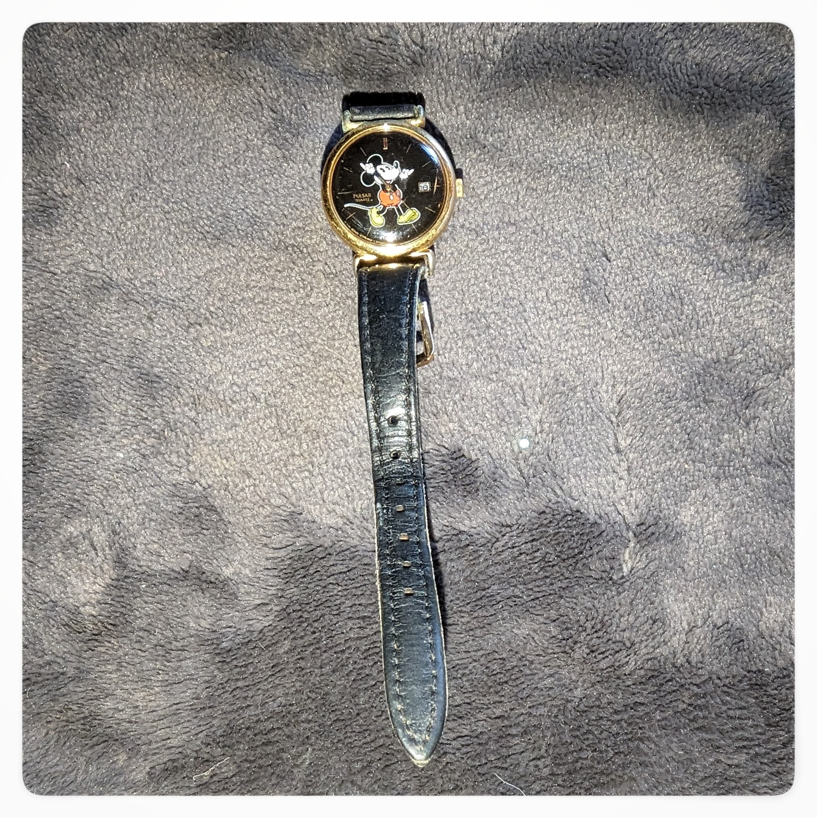 Vintage PULSAR Mickey Mouse Wrist Watch - Etsy