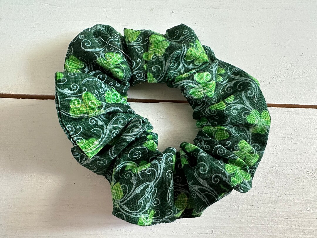 Green Shamrock Hair Scrunchies, Four Leaf Clover Hair Tie Bracelet, St ...